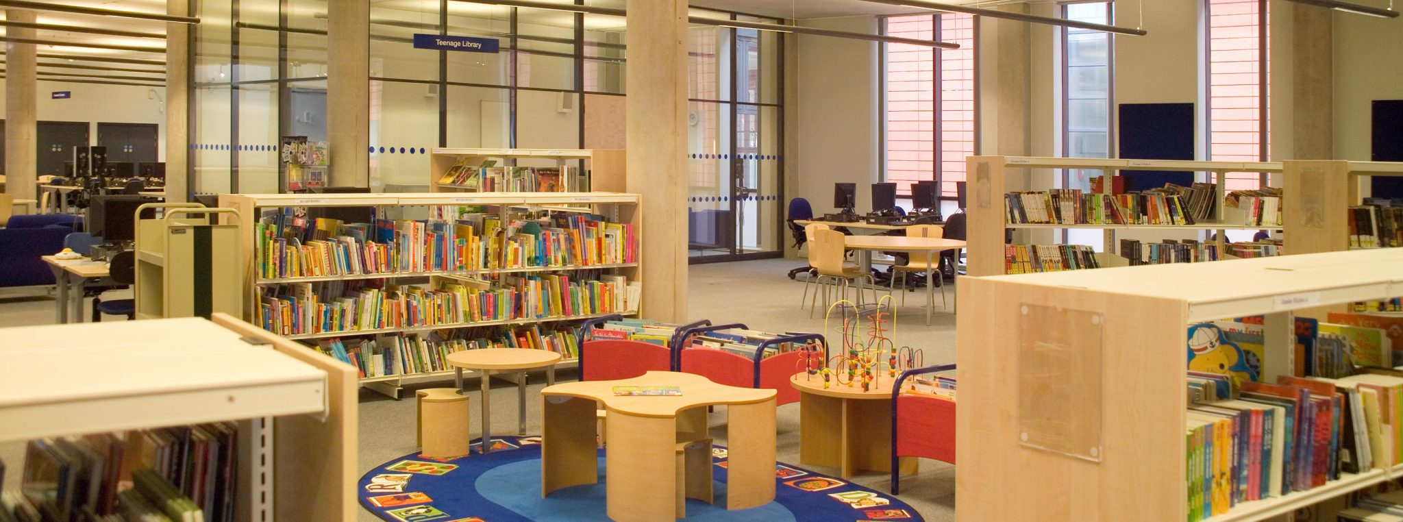 Oldham Library, UK - HICL